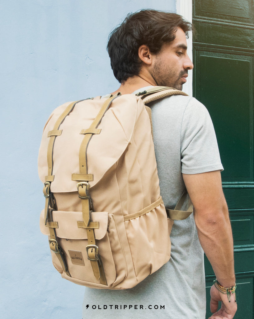 Combo Cruiser Bag Army + Polo Negro – Old Tripper